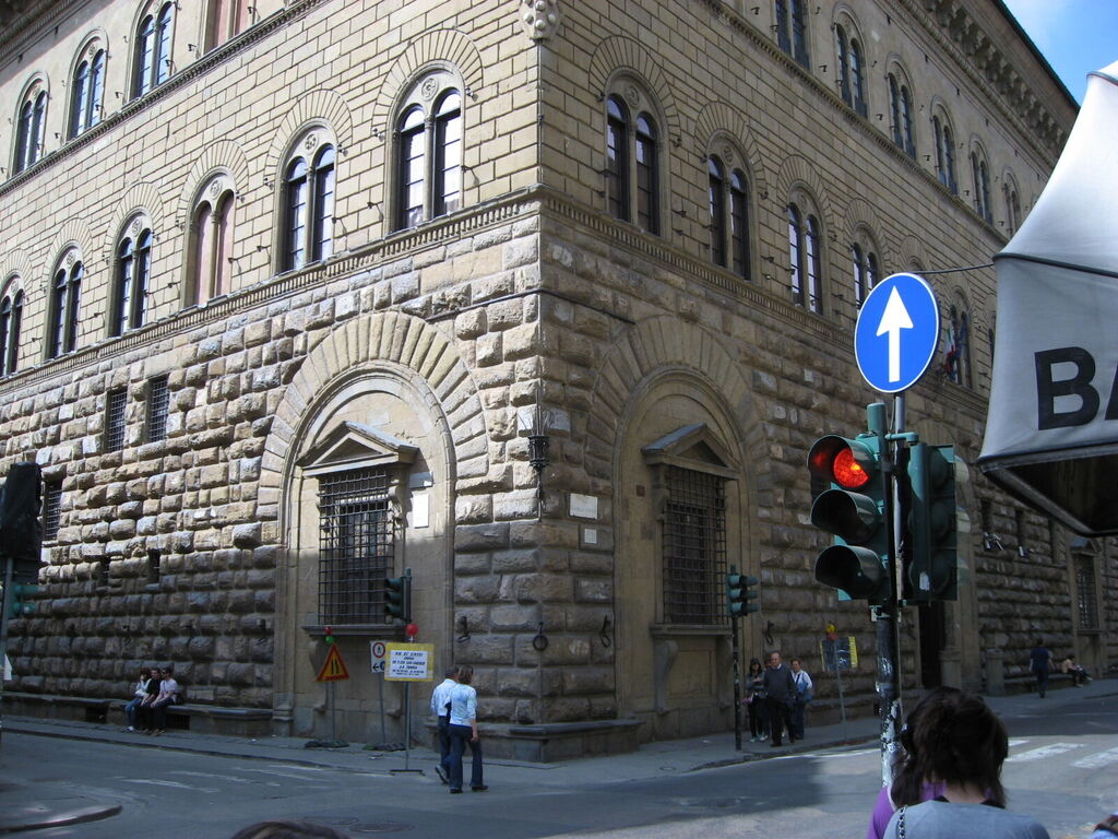 Palazzo Medici Riccardi es un palacio Renacentista, "que se necesita ...